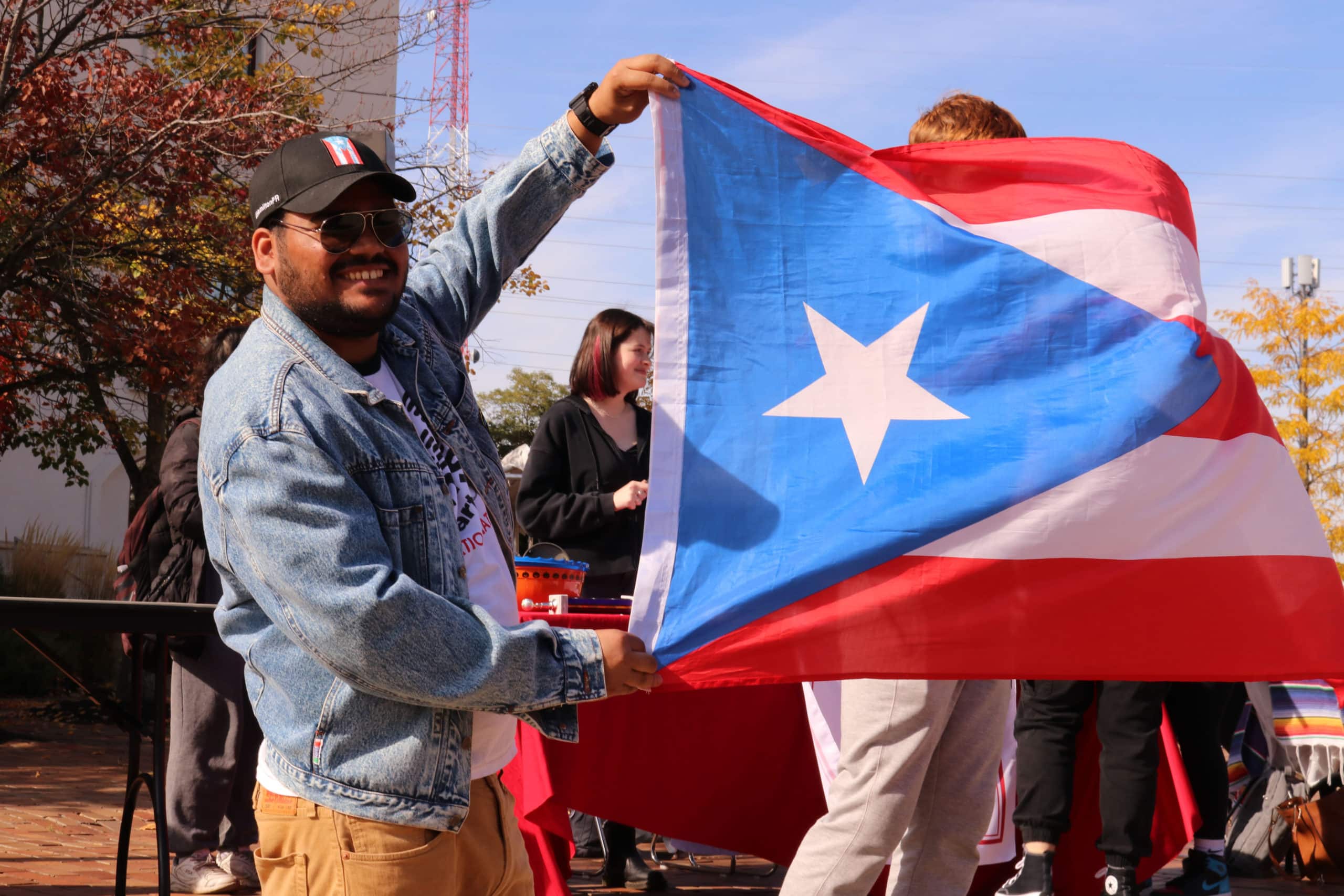 Aqui Planeta Tierra: Hispanic/Latinxs Heritage Block Party - WMSC 90.3 FM